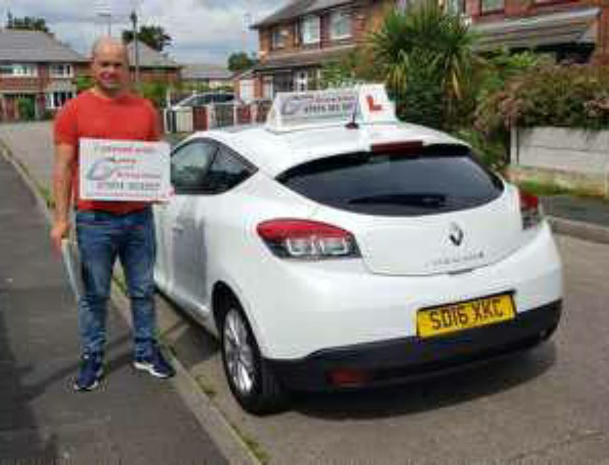 Driving Lessons in Irlam - Driving School in Irlam - GP Driving School